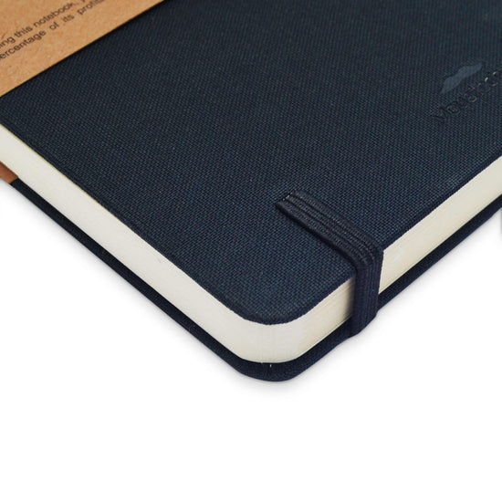 Moustachine Notebook Classic Linen Black™ – Moustachine Perú